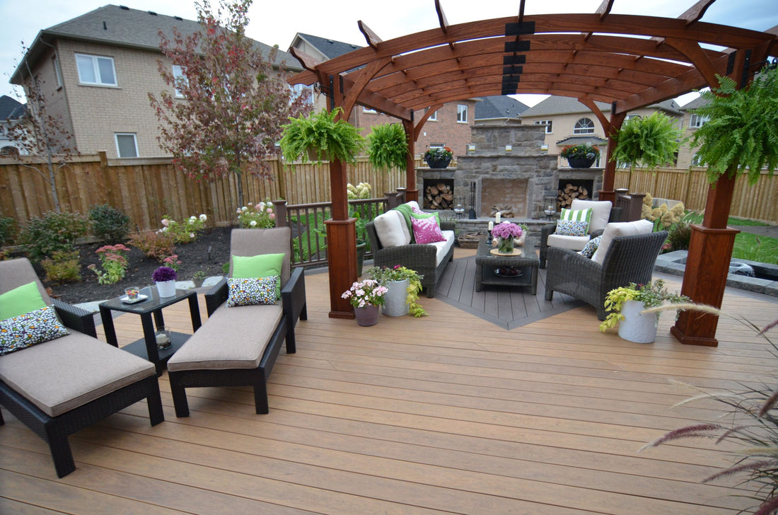 TruNorth/Clubhouse Decking Product Guides and Brochures